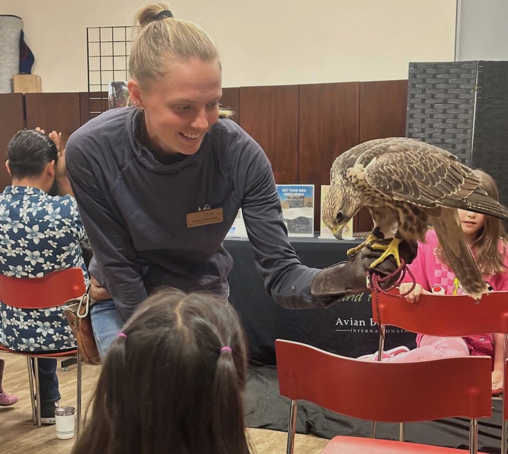 Education Programs - Avian Behavior International